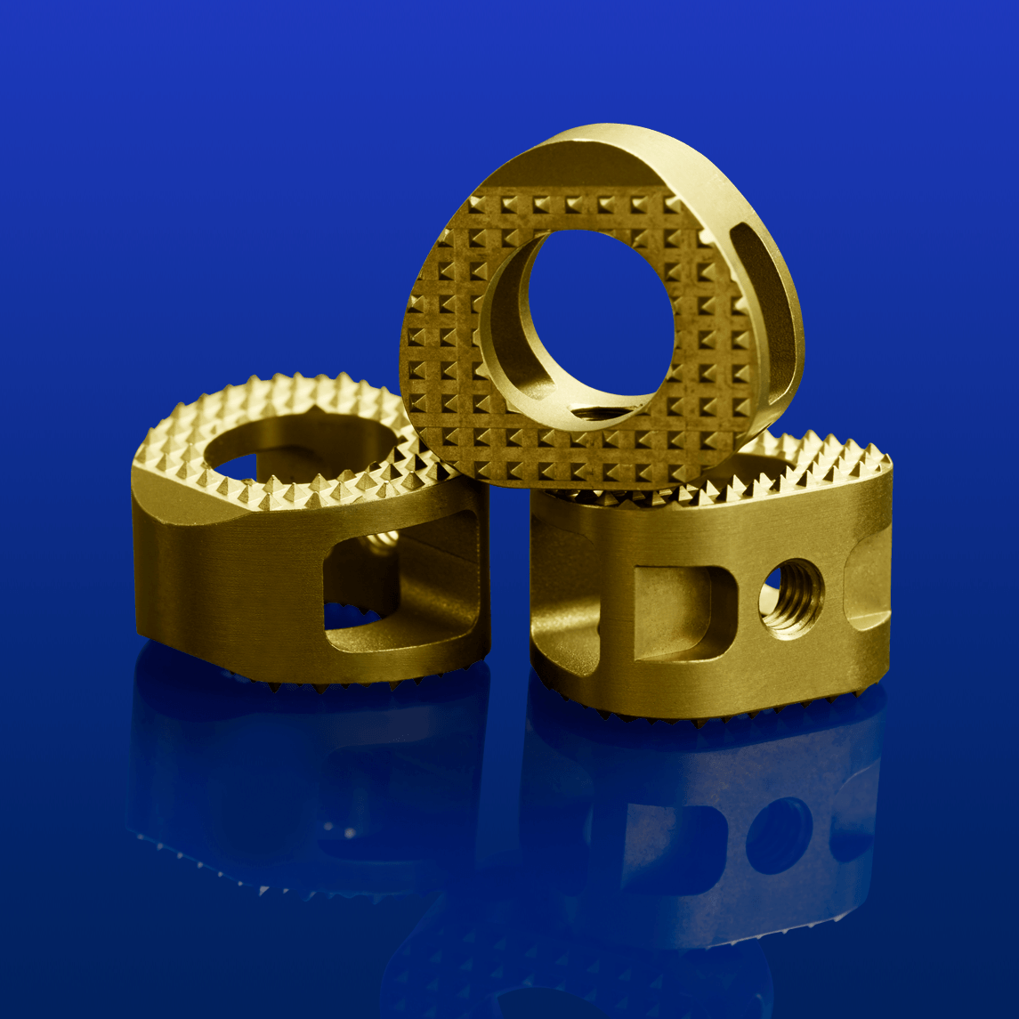 SUSTAIN™ Medium and SUSTAIN™-R Medium ACDF Spacer | Globus Medical