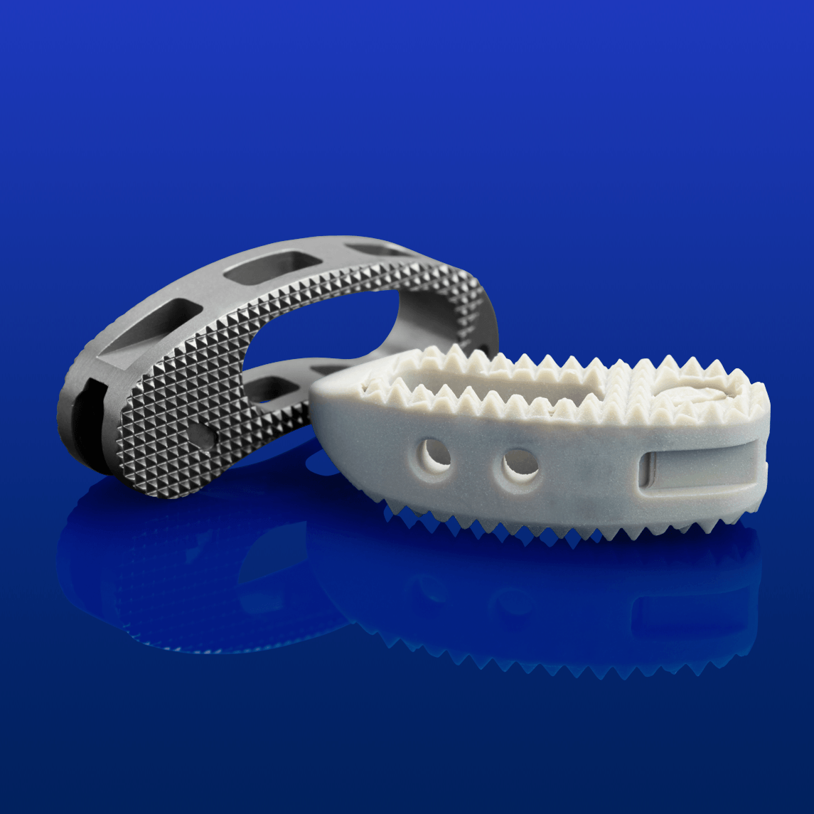 SIGNATURE® Articulating Lumbar TLIF Spacer | Globus Medical